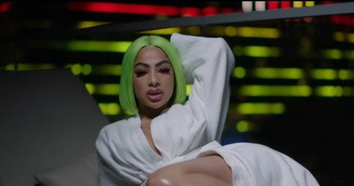 Everyone speechless! Yailin “La Más Viral” wears the smallest bikini ...