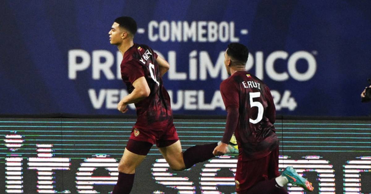 Preolímpico 2024: ¿Fue penal o no sobre Renné Rivas? Esto dicen los ...