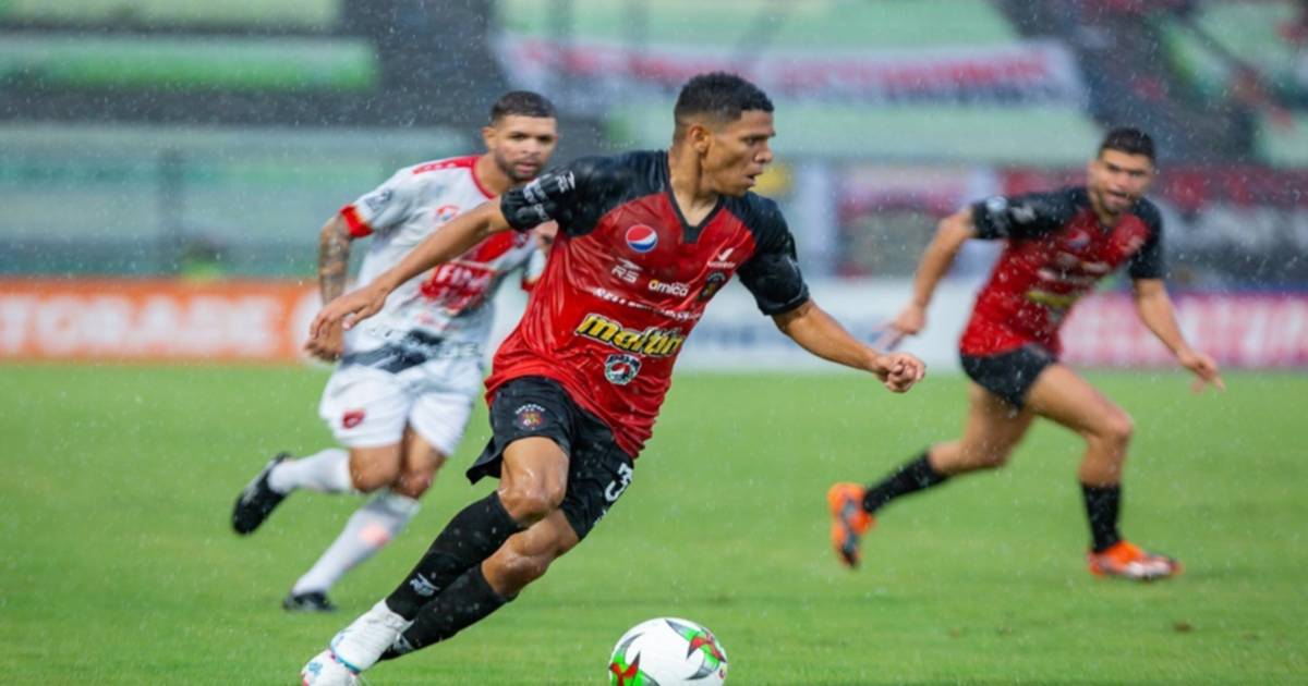 Liga FUTVE: Estudiantes de Mérida le empata al Caracas FC con gol de ...