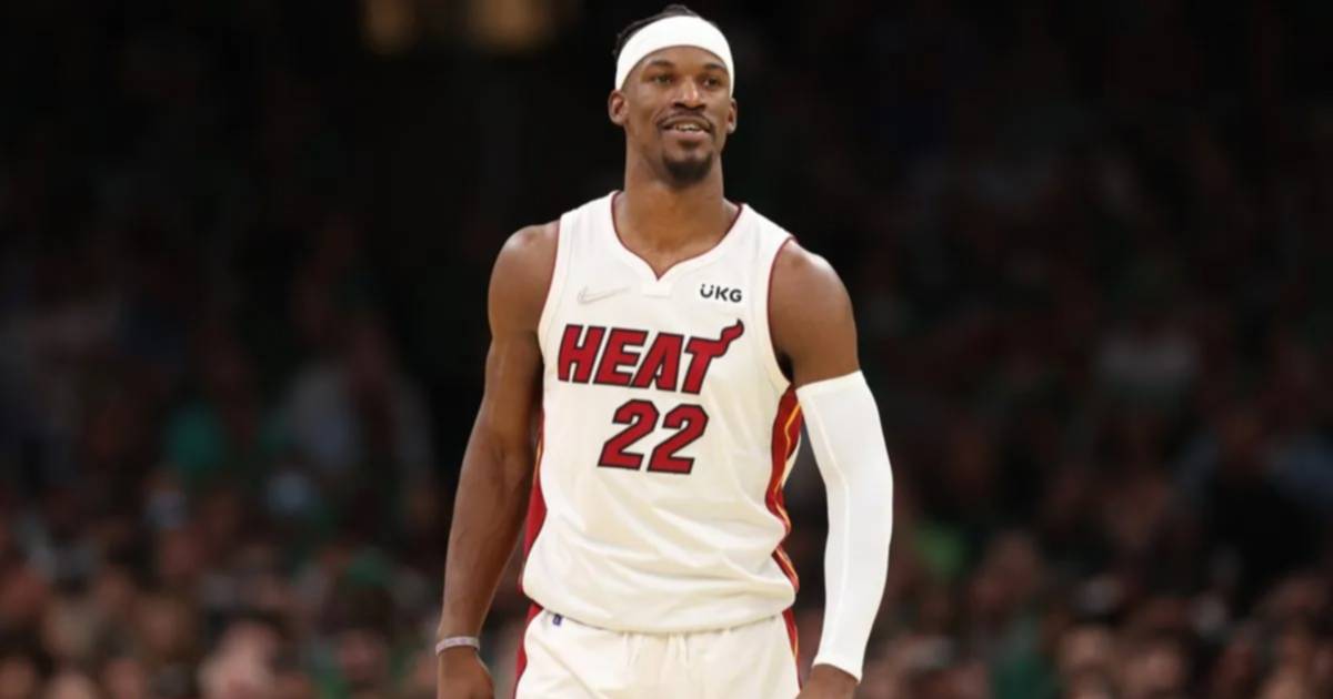 NBA: Golden State Warriors y Miami Heat ejecutan el cambio más loco de la historia