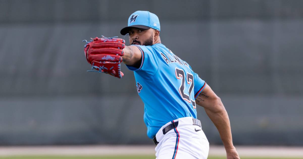 Sandy Alcántara deja grandes sensaciones en Spring Training con Marlins