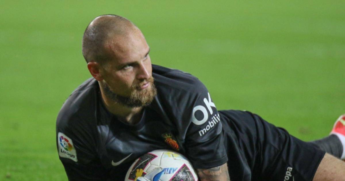 ¡Se salvó el Mallorca! Predrag Rajković detiene el polémico penal del ...