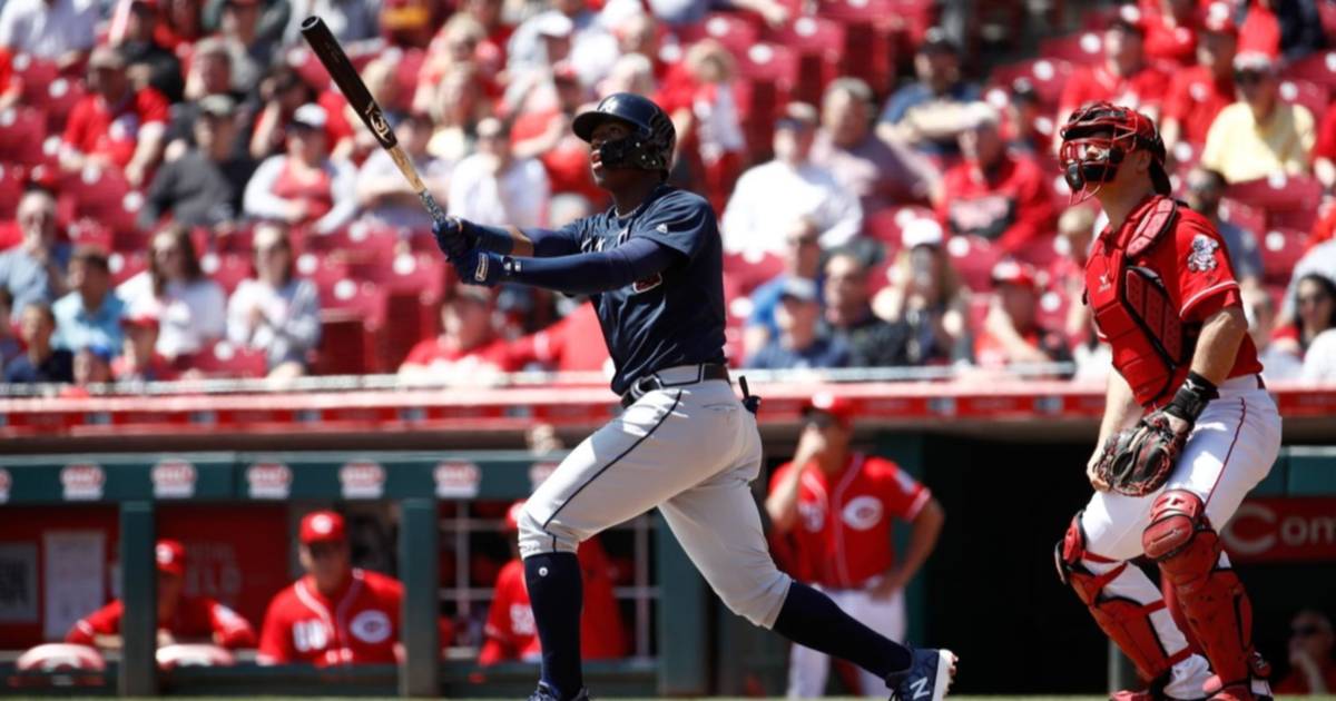 MLB: ¡Qué historia! Vea aquí el primer jonrón de Ronald Acuña Jr. hace ...