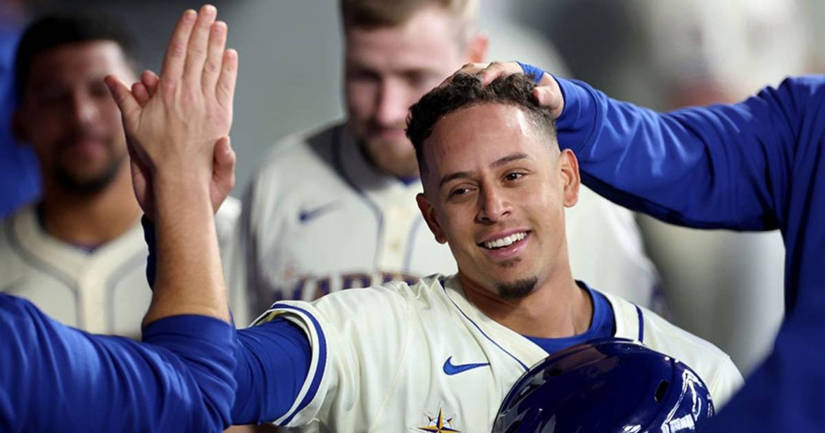 MLB: ¡Y llegó! Vea aquí el primer hit de Leo Rivas en Grandes Ligas con ...