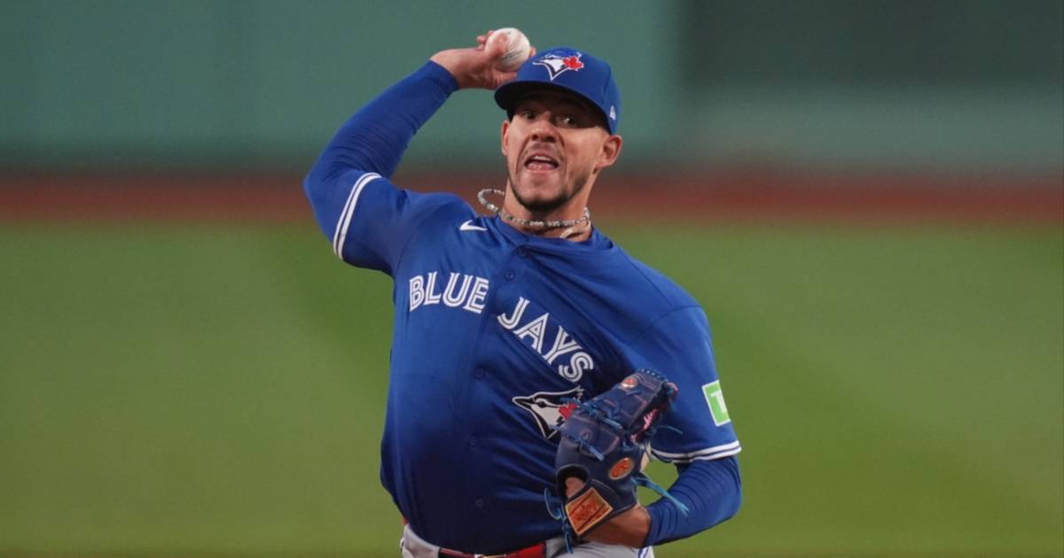 José Berríos se une a grupo élite de lanzador boricuas con 100 victorias