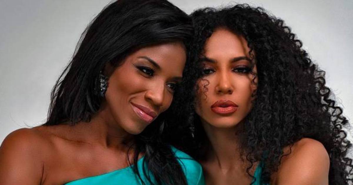 April Simpkins, madre de ex Miss USA: Mi hija llevaba una doble vida