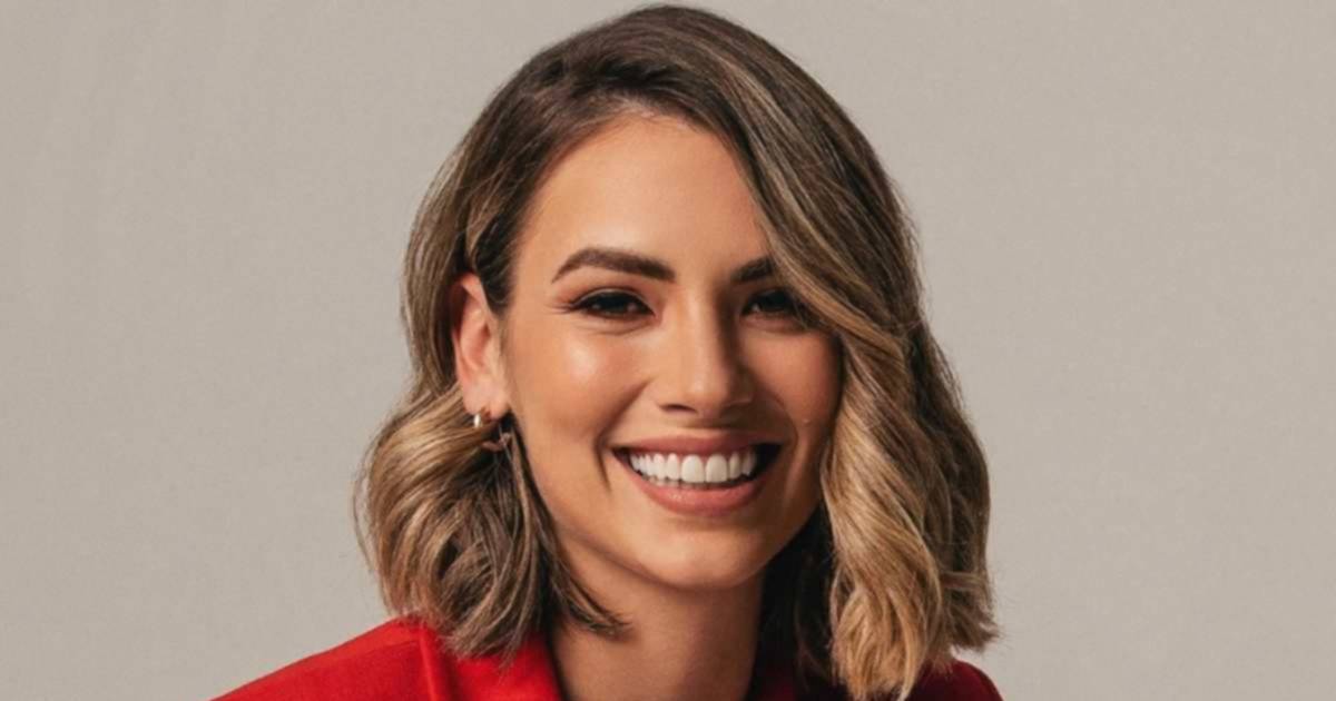 Laura Chimaras celebra nuevo logro en su carrera como escritora (+VIDEO)