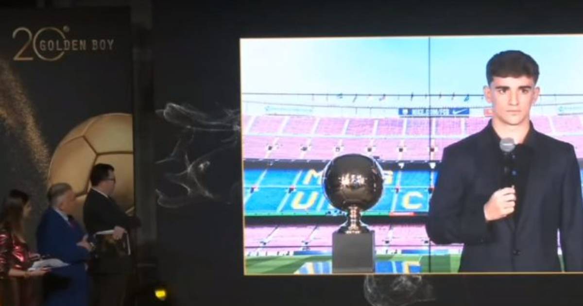 Gavi recibe el trofeo Golden Boy (+ Video)