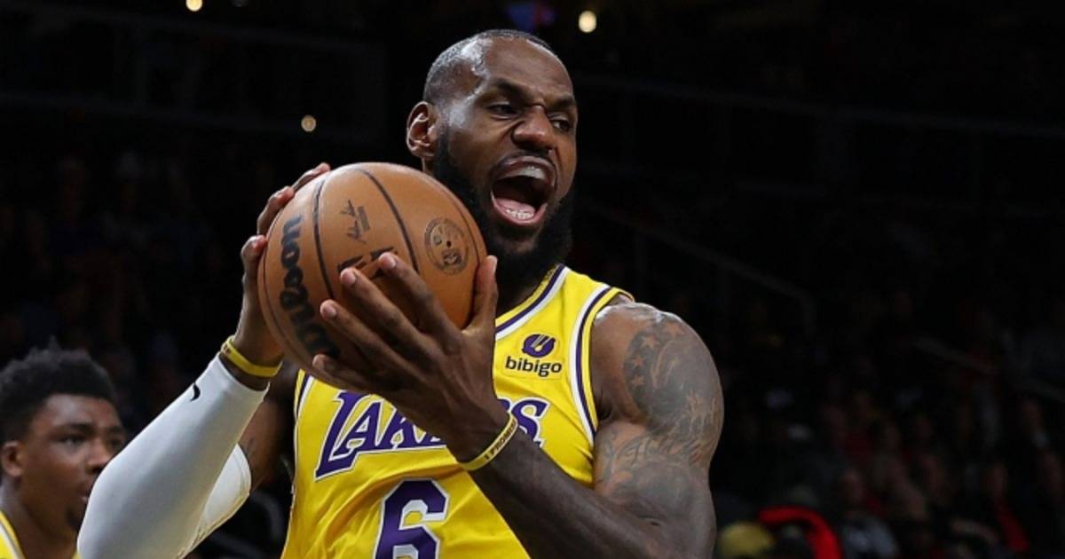 NBA: LeBron James celebra su cumpleaños 38 con una increíble actuación ...