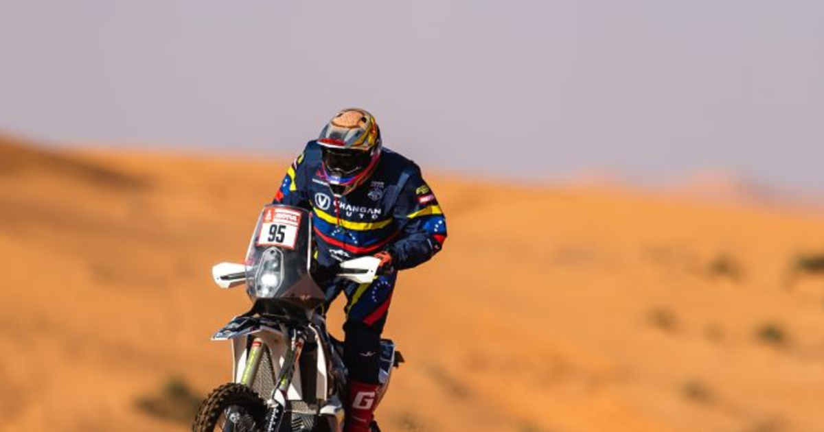 Nicolás Cardona mantiene posiciones en el Dakar