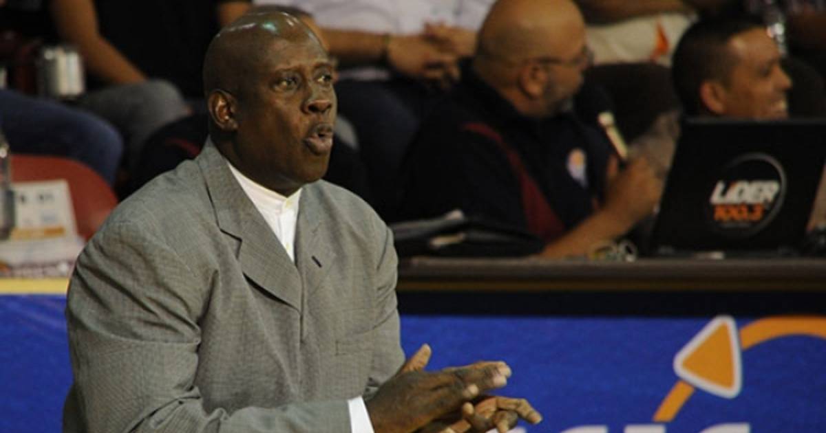 ¡A 32 años! Este fue el histórico momento que recordó Carl Herrera (+VIDEO)