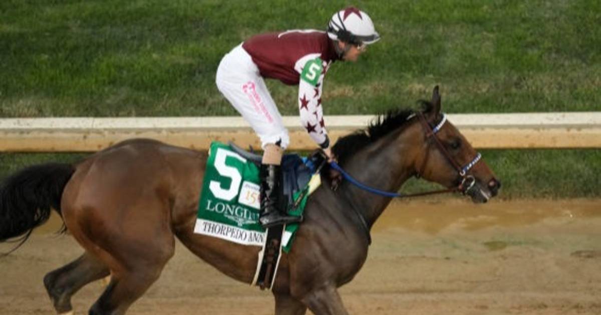 Thorpedo Anna demolió a sus rivales para doblecoronarse en el Acorn ...