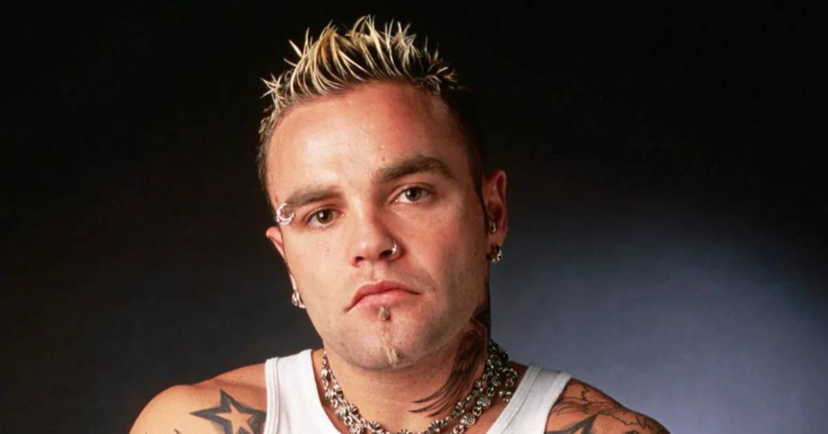Vocalista de la banda Crazy Town, Shifty Shellshock fallece a los 49 años