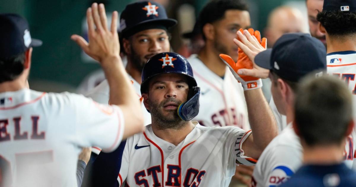MLB: José Altuve estremece Houston con este soberano cuadrangular