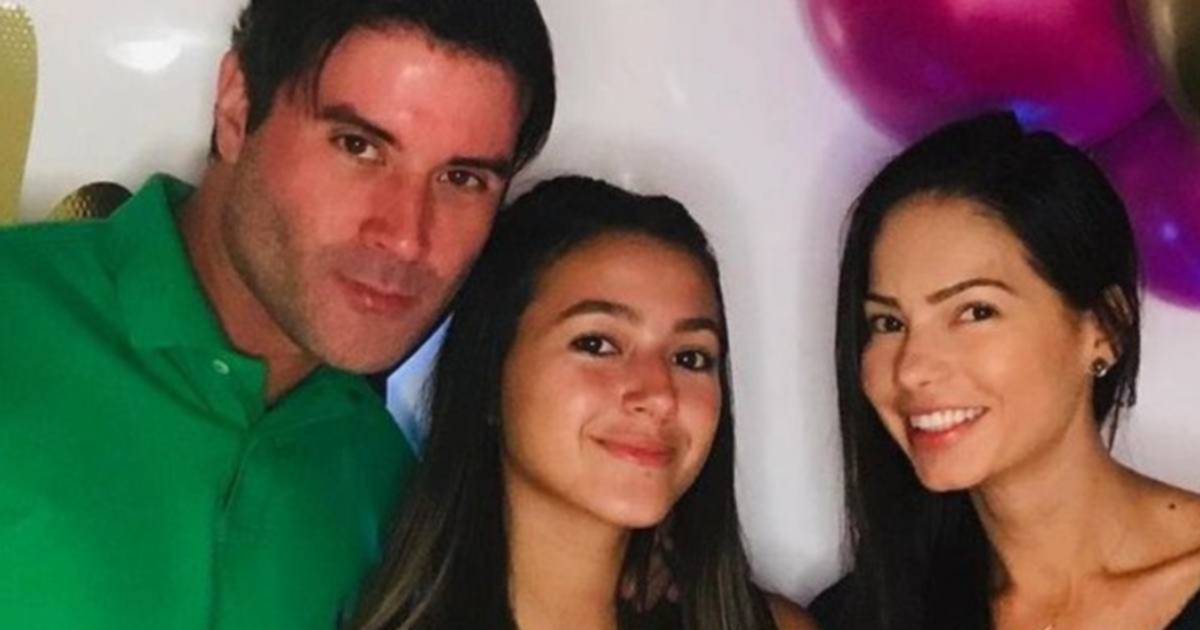 Juliet Lima y Jonathan Montenegro celebran gran logro académico de su hija