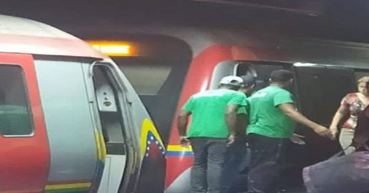 Colisión entre dos trenes en el Metro de Caracas