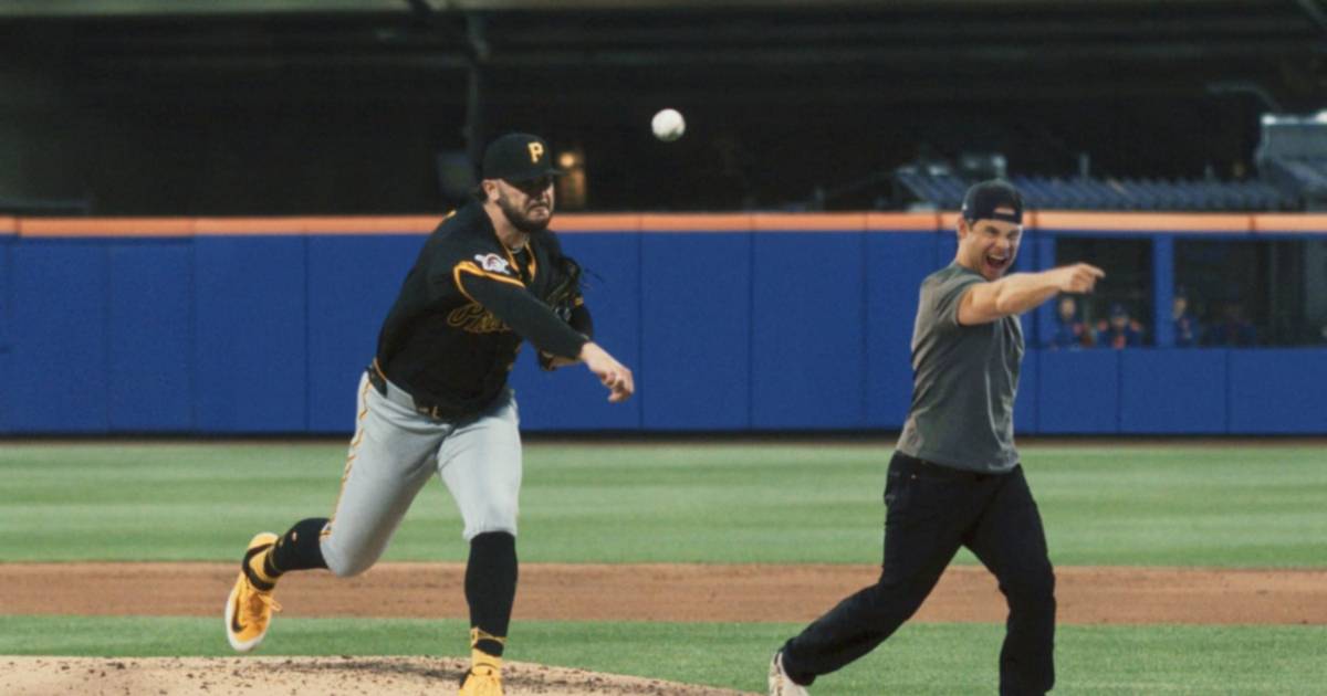 MLB lanza campaña de marketing con Adam Devine y las estrellas del béisbol