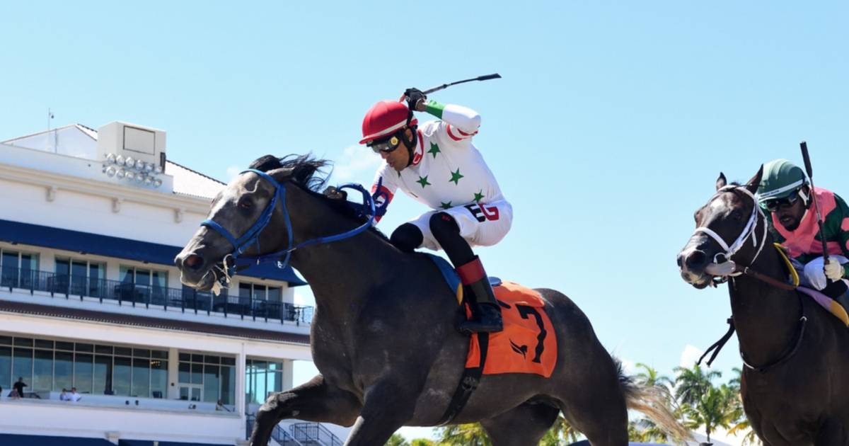 Edwin González llegó a 2.000 victorias en Estados Unidos