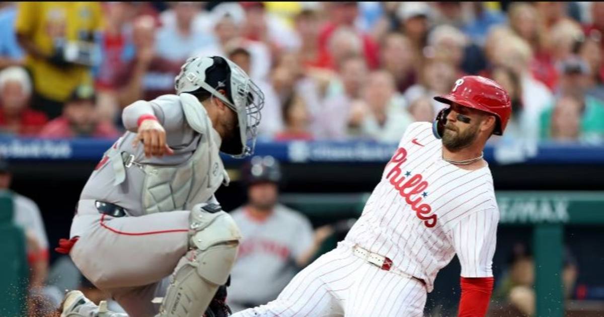 MLB: ¿Carlos Narváez incumplió las reglas con esta acción vs Phillies ...