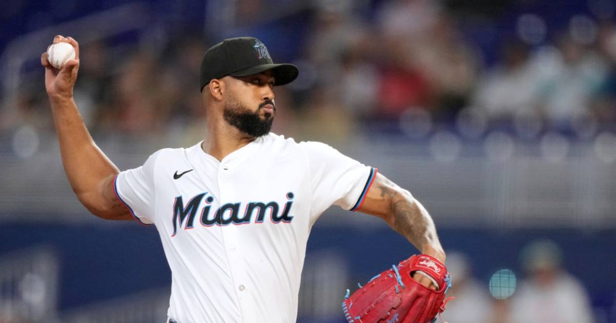 MLB: Sandy Alcántara sabe que tiene las horas contadas en los Marlins ...