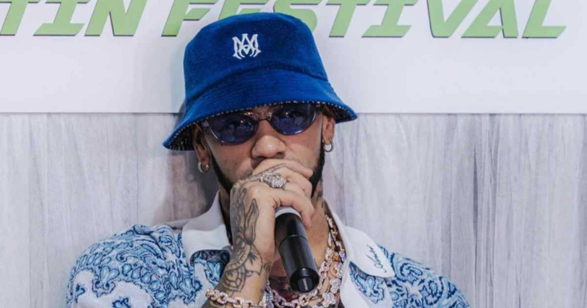De esta manera Anuel AA confirmó su relación con la venezolana Laury ...