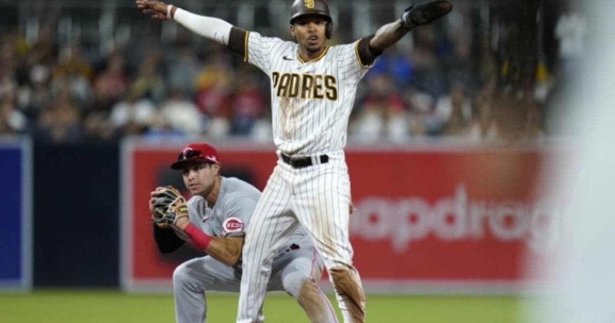 MLB: José Azocar regresa a las Grandes Ligas con los Padres de San Diego
