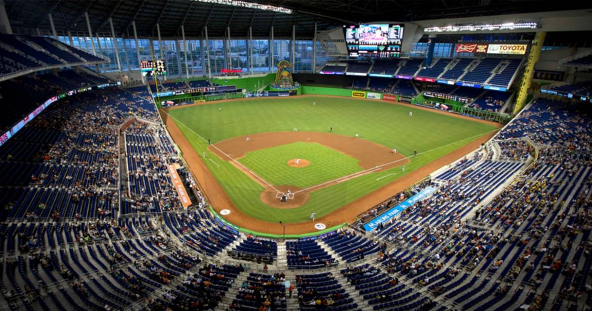 MLB: Empresario acusa a Derek Jeter de destruir el Estadio de los Marlins