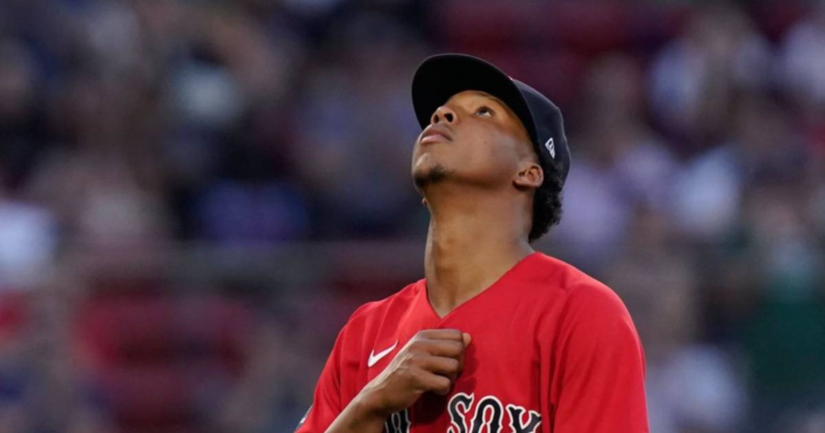 MLB: Brayan Bello amarró a los bates de los Yankees con gran labor con ...