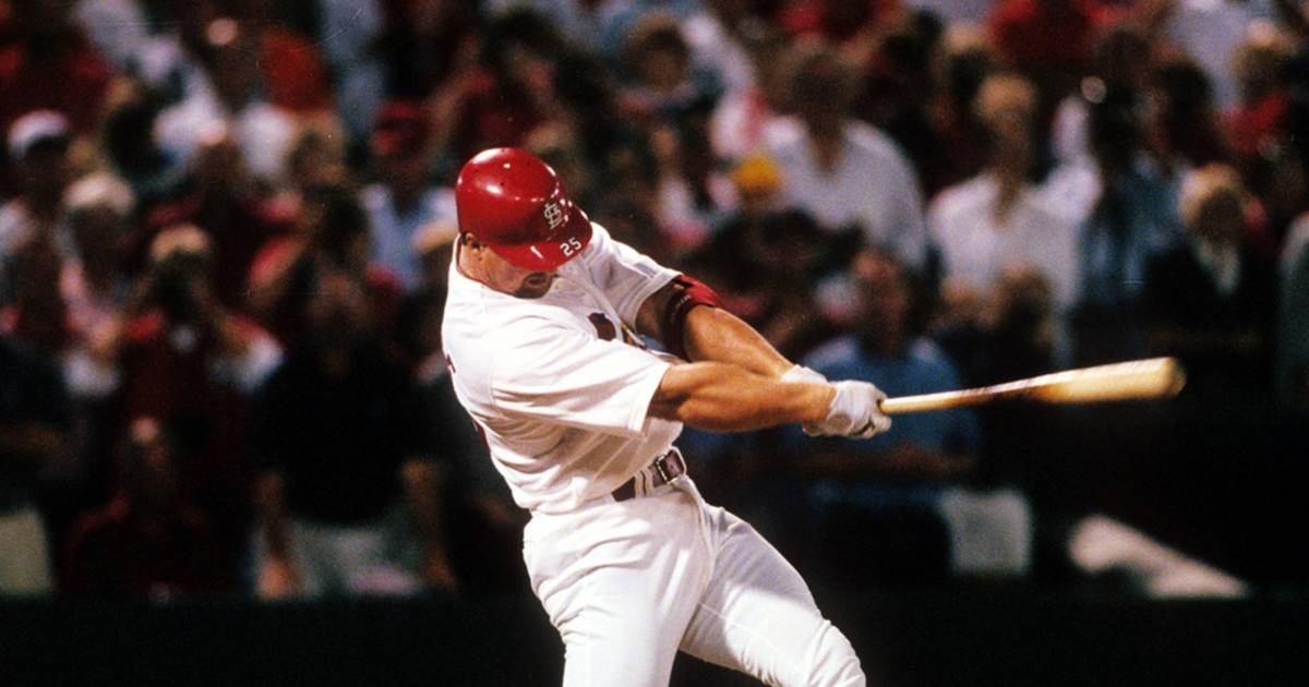 MLB: Hoy hace 37 años esta leyenda conectó el primer jonrón de su ...