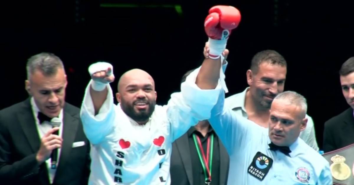 Albert Ramírez se encamina invicto hacia el título mundial de la AMB ...