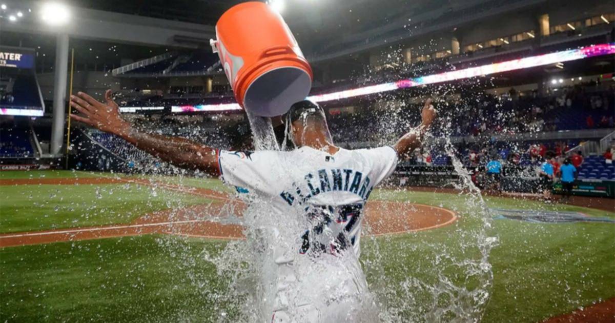 Sandy Alcántara logra importante hito en su carrera, pero Miami pierde ...