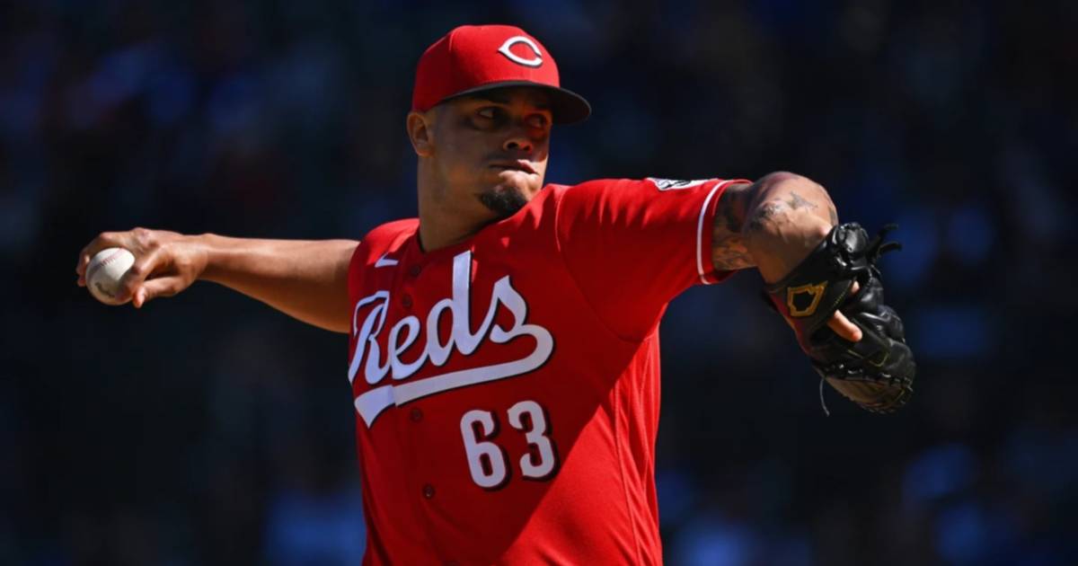 MLB: Fernando Cruz respondió en rol diferente