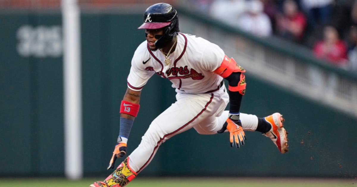 MLB: ¡40-70 a la vista! Ronald Acuña Jr. se roba otra base y se acerca a la gesta (+Vídeo)
