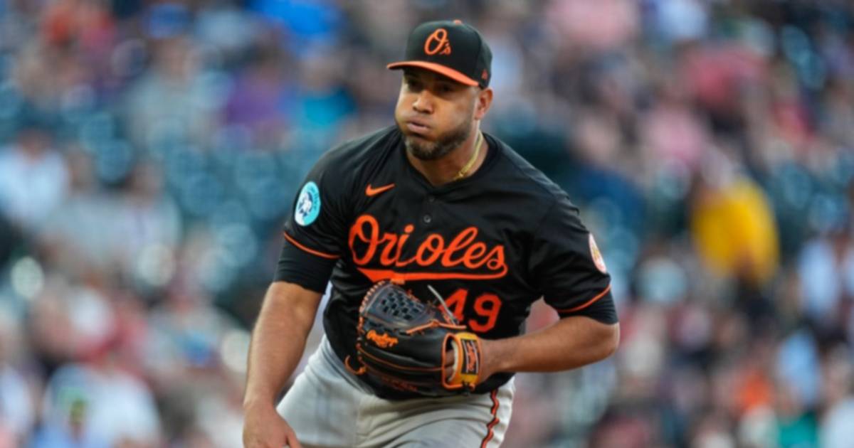 MLB: Albert Suárez busca mantener a Baltimore en la cima ante los ...