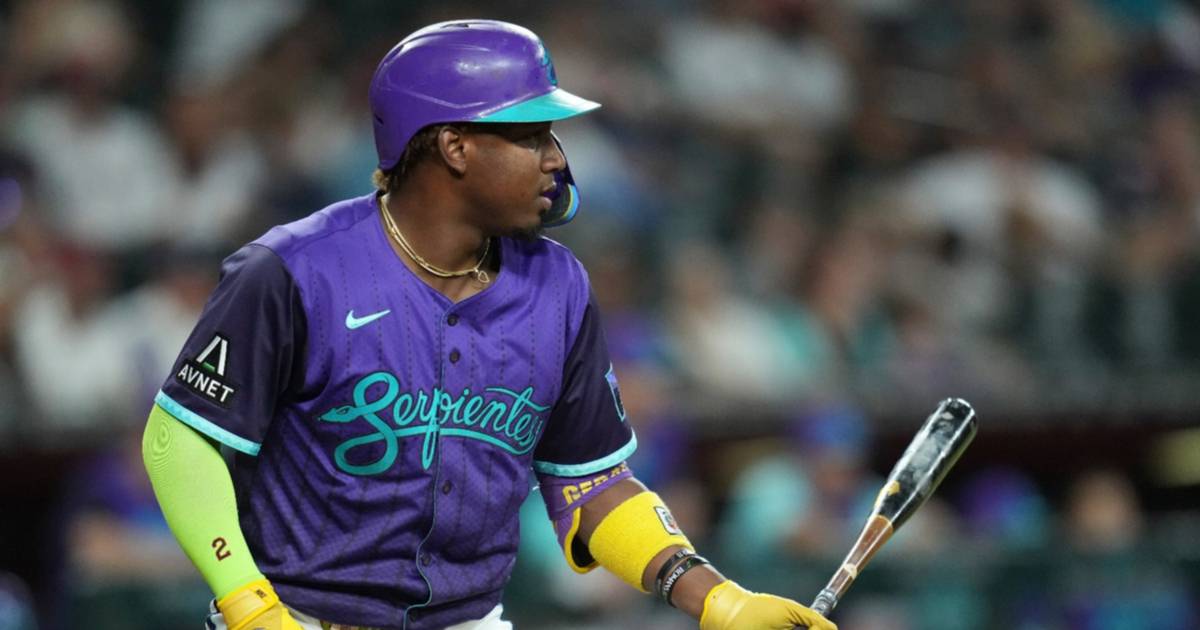 MLB: Geraldo Perdomo cerca de una legendaria marca en Grandes Ligas