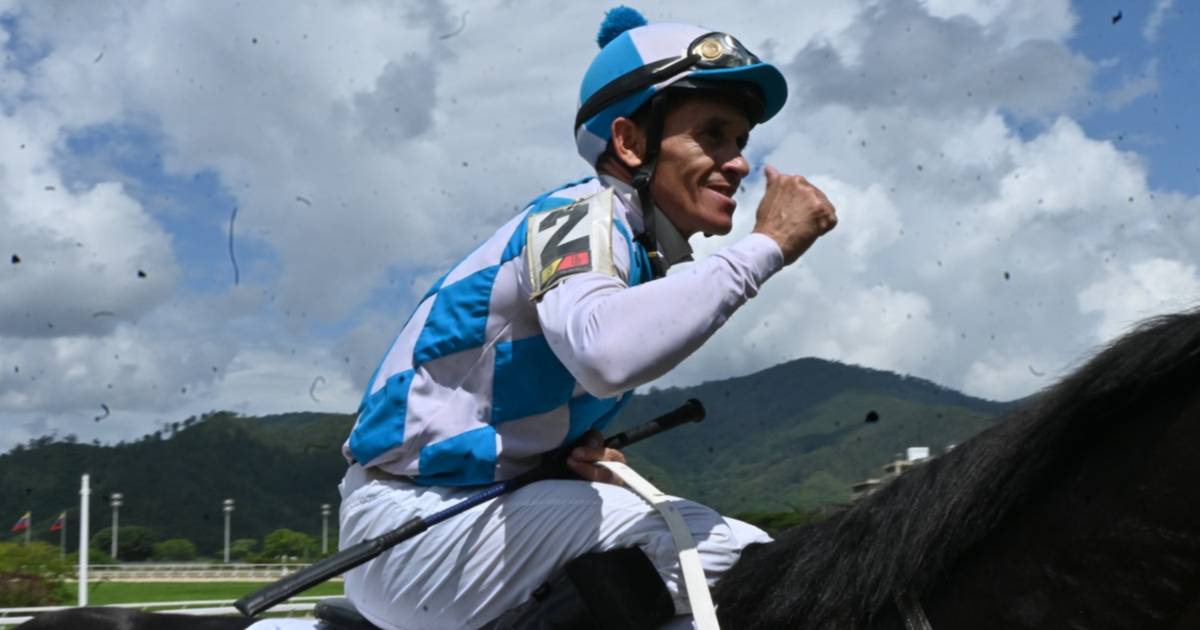 José Gilberto Hernández tiene un ejemplar que le gusta mucho para estar ...