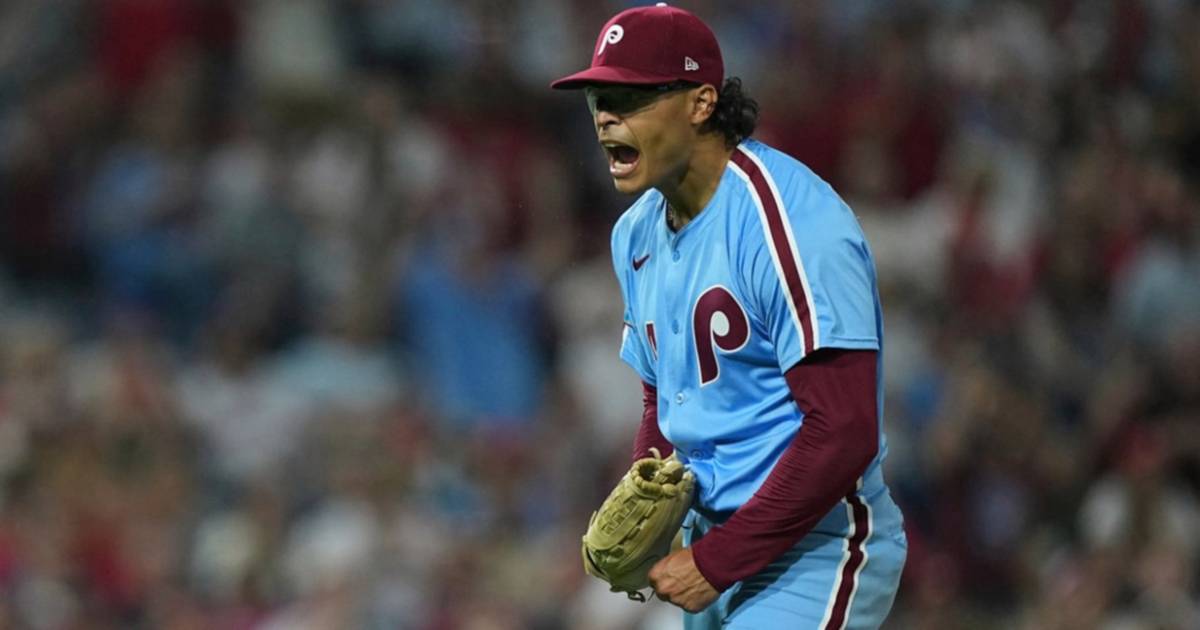 Jesús Luzardo cierra la temporada con victoria y nueva marca personal de ponches