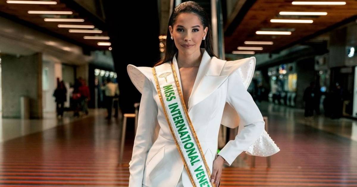 Así es el rollo: Andrea Rubio, Omar Enrique, Gaby Espino y Alejandro Sanz