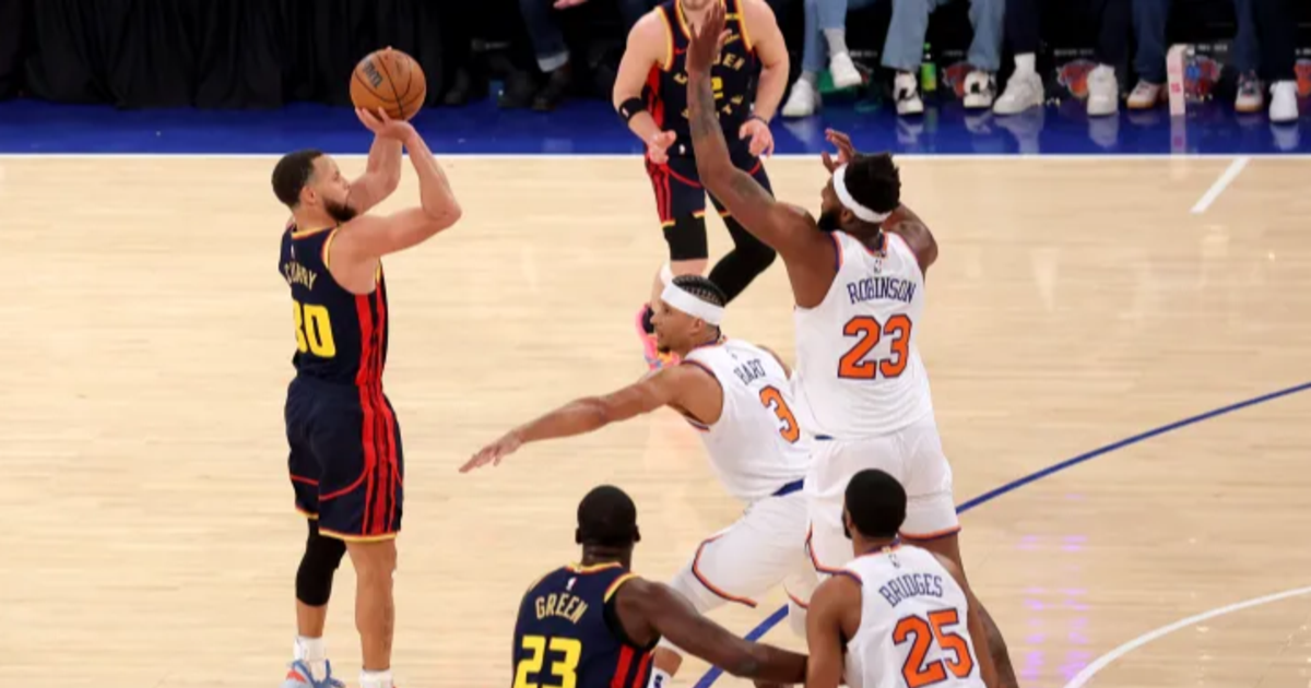 ¡Por algo es el mejor lanzador de la historia! Mira el impecable ...