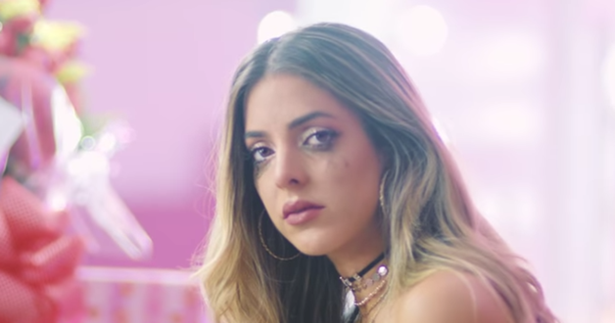 Corina Smith casi rompe en llanto al hablar de la infelicidad con su ex