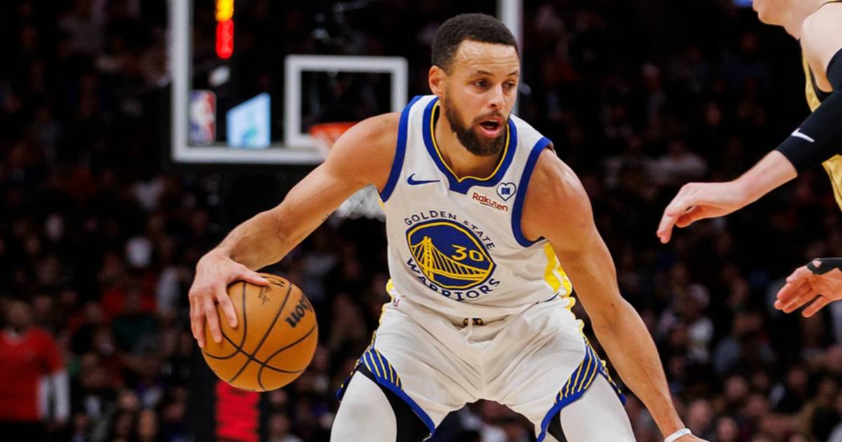 ¡BOMBA NBA! Stephen Curry destrona a LeBron James como el jugador mejor ...