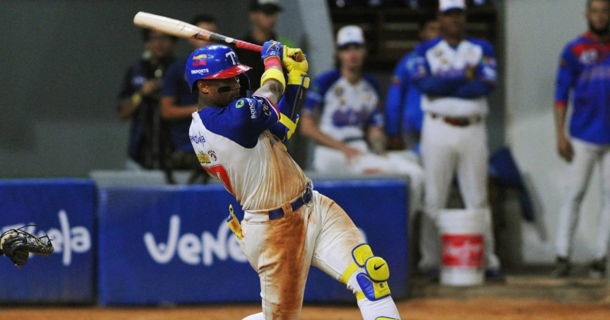 LVBP: Ronald Acuña Jr. disparó primer jonrón de la temporada