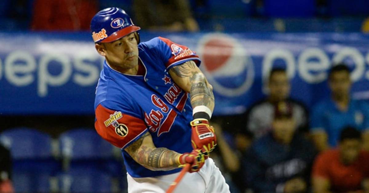 ¡El Samurái! El poderío de Alex Cabrera lo ayudó a recorrer el mundo y ser una leyenda de la ...